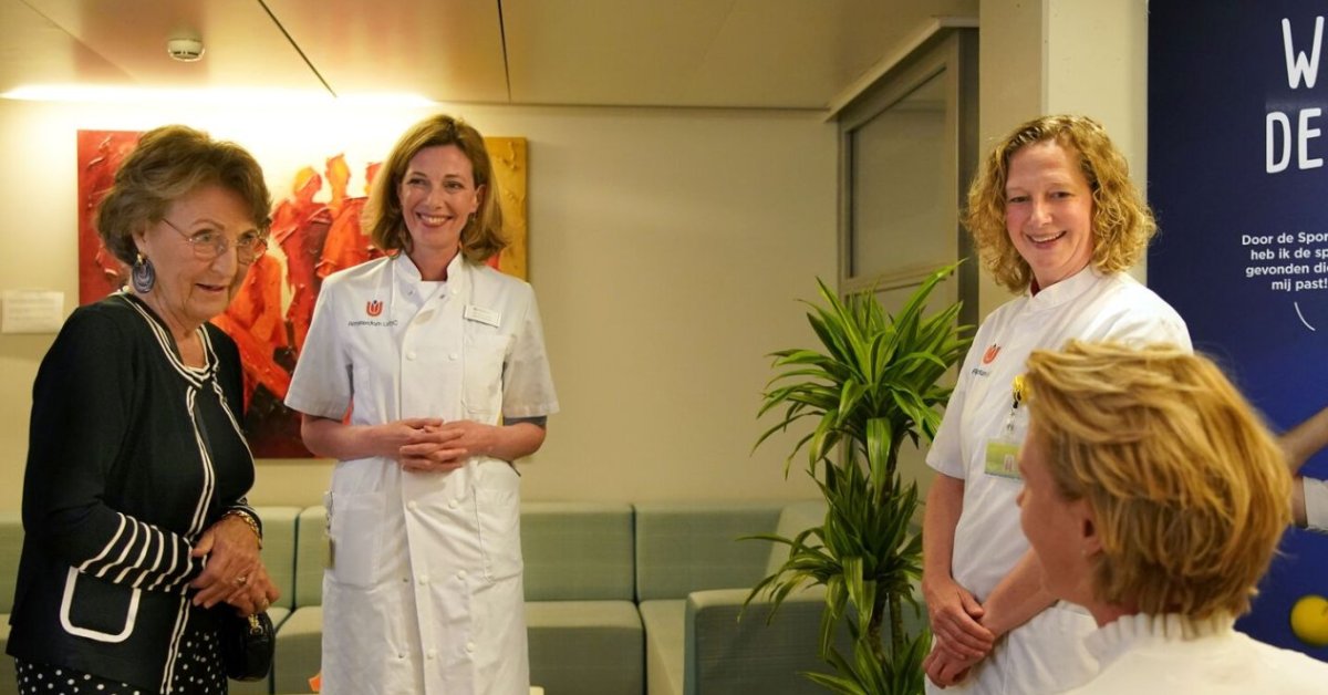 Princess Margriet visits sports poli | Amsterdam UMC